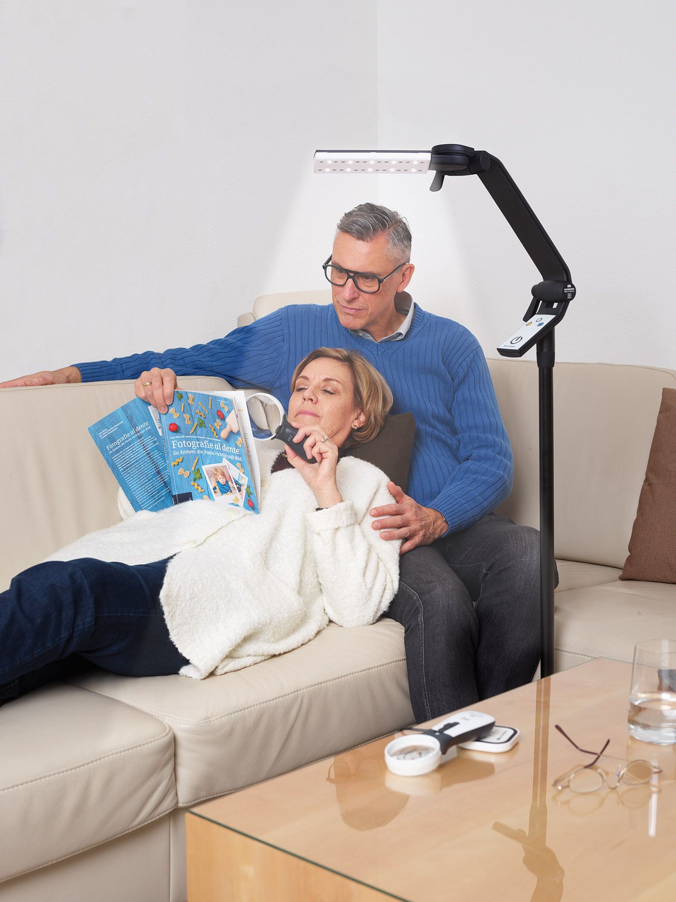 MULTILIGHT Pro Standleuchte | Schweizer Optik